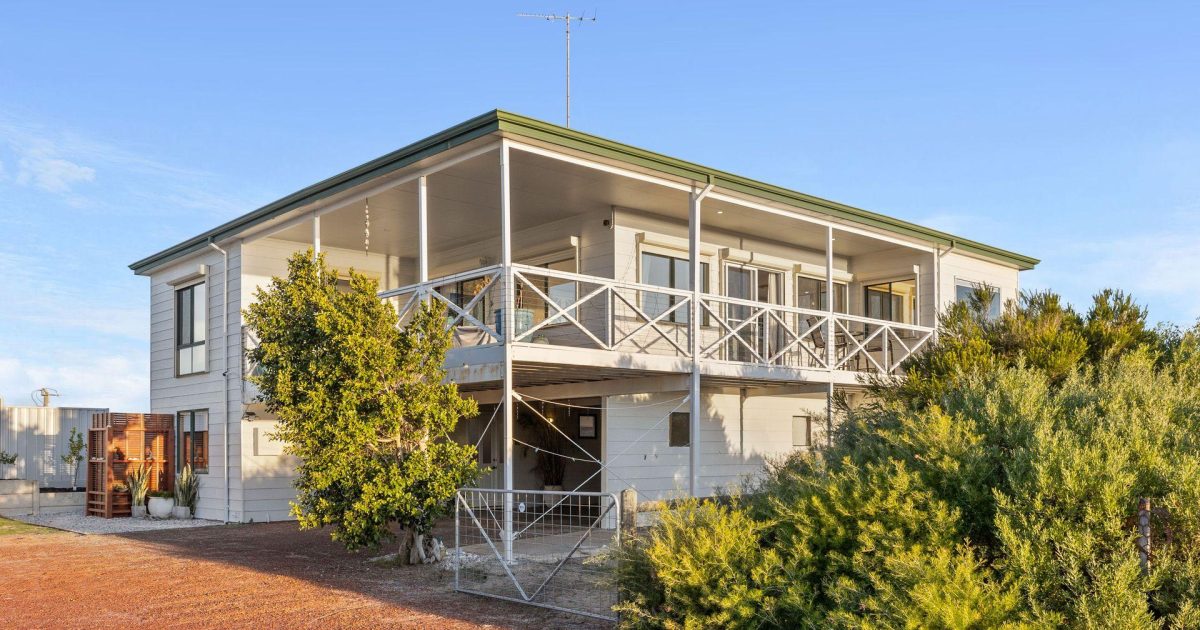 Peppy View Beach House | Seaside Homes